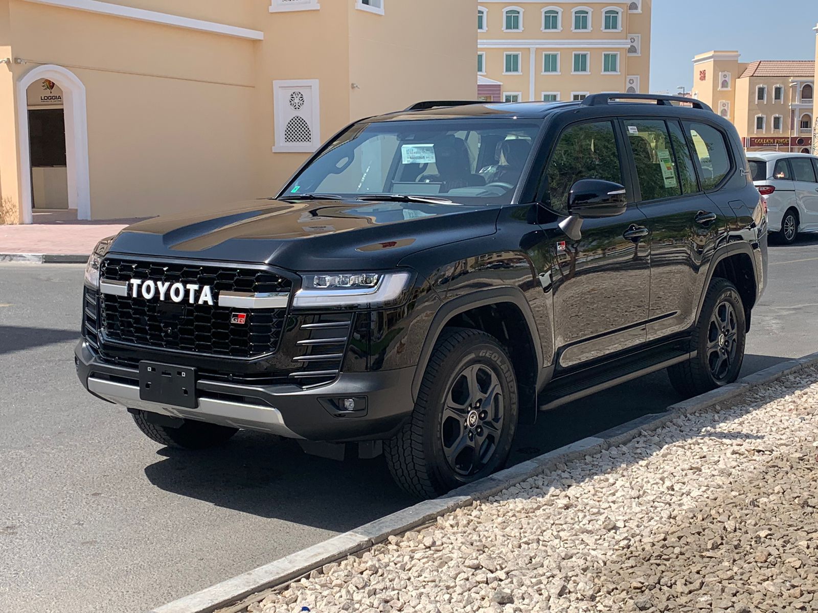 LC300 3.3L DIESEL AT 2022MY (23) - Cam Auto Trading LLC- Kenya ...